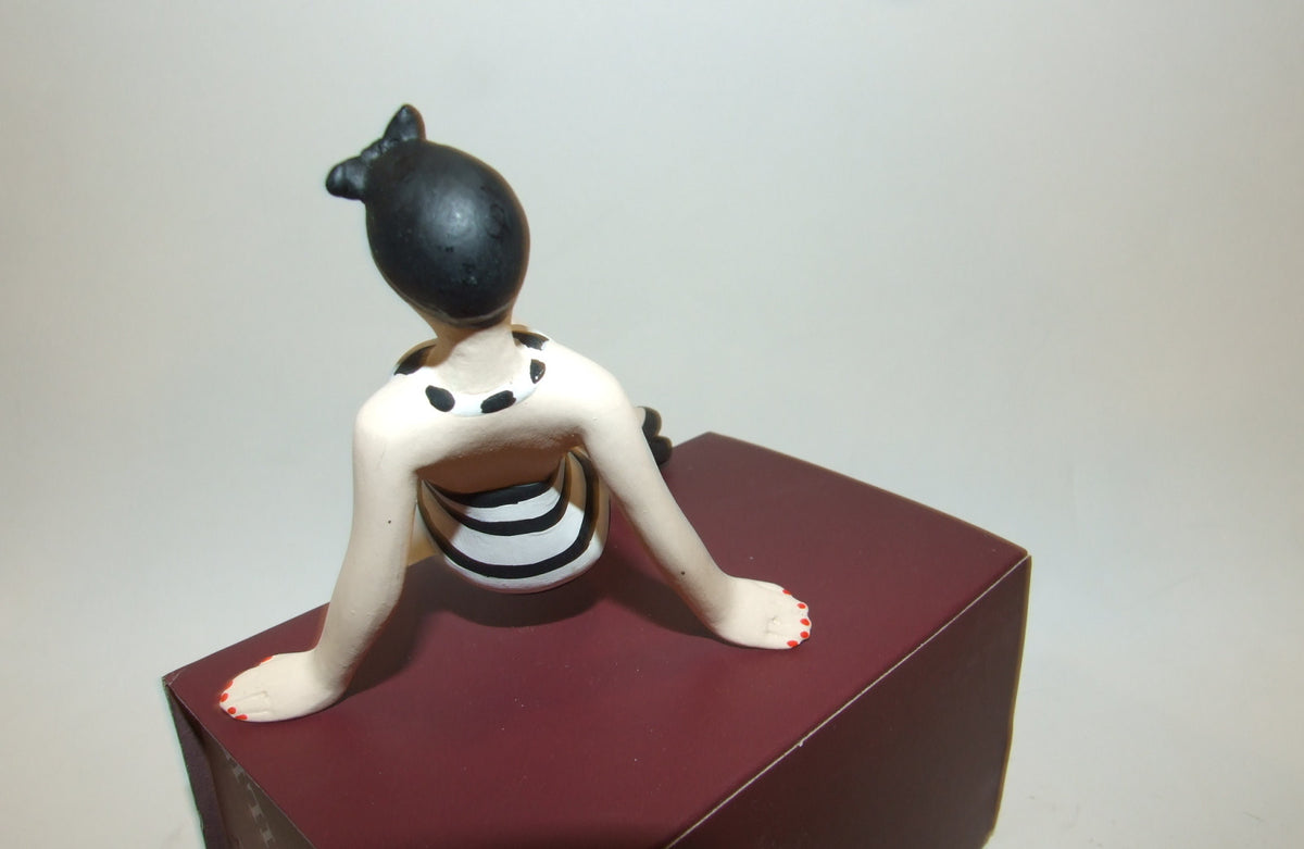 Bathing Beauty Figurine Figure Shelf Sitter Black & White Stripe Art D ...